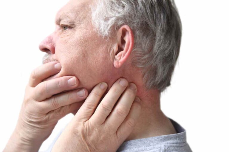 Jaw Tightness and Neck Pain: What You Need to Know - Invigorate Health ...